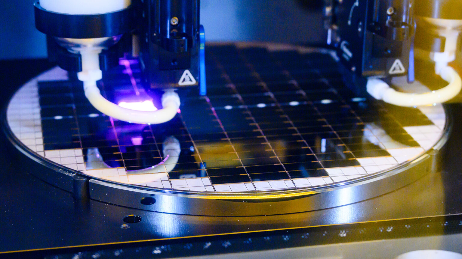 Intel Opens Fab 9 in New Mexico - Intel Newsroom