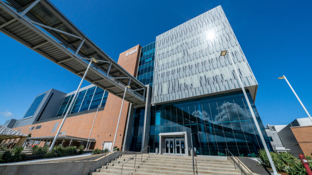 Intel's Oregon Investments Fuel US Silicon Innovation Leadership ...