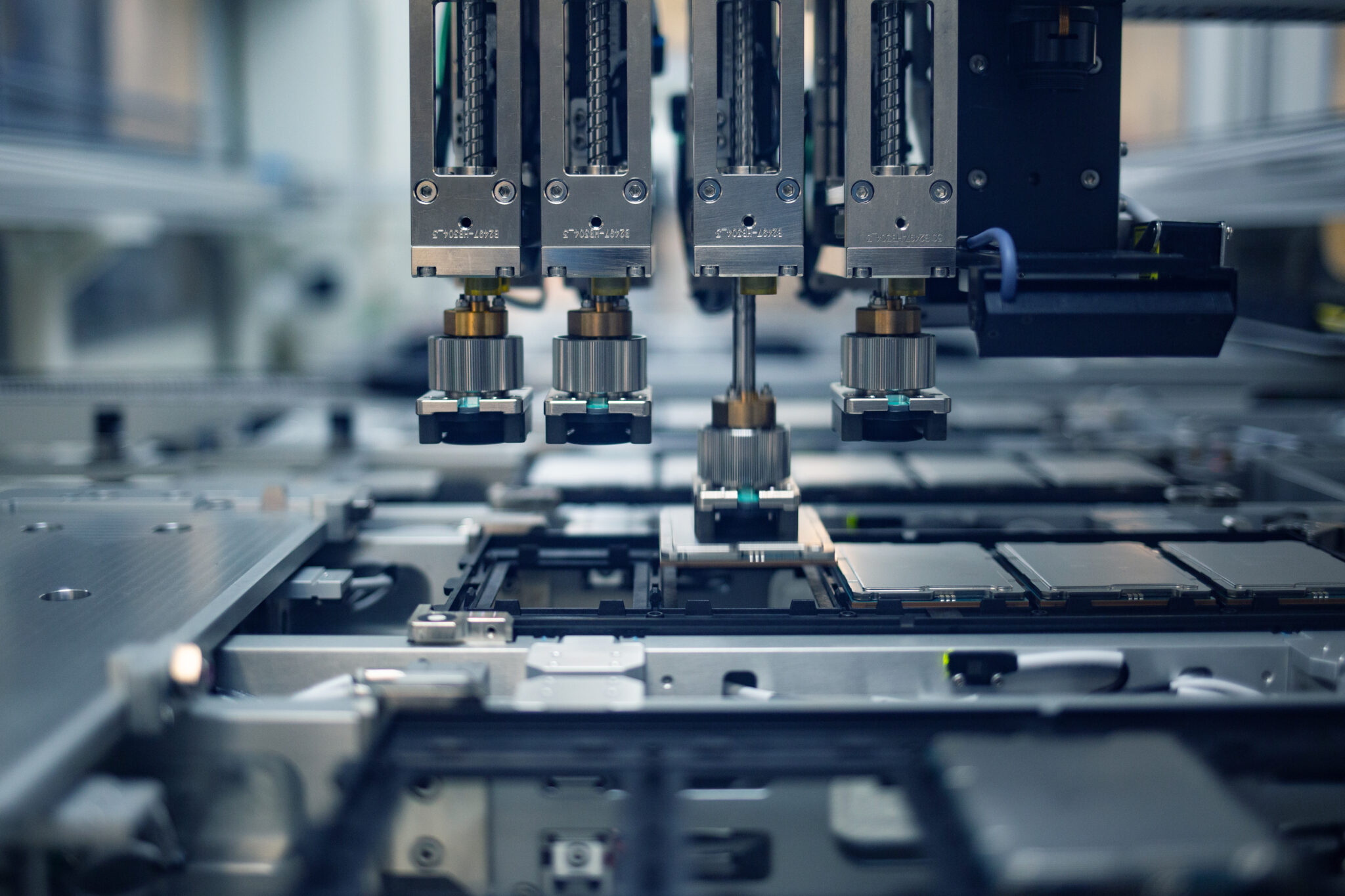 Intel Launches World’s First Systems Foundry Designed for the AI Era ...