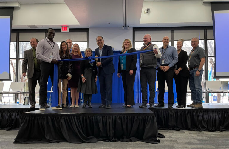 Intel Opens Fab 9 in New Mexico - Intel Newsroom