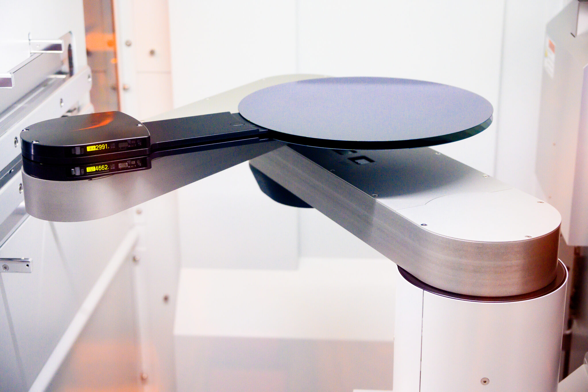 Intel Opens Fab 9 in New Mexico - Intel Newsroom