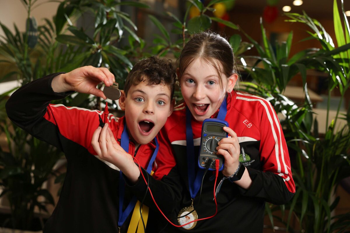 Sign up for the 2024 Intel Mini Scientist - Intel Newsroom