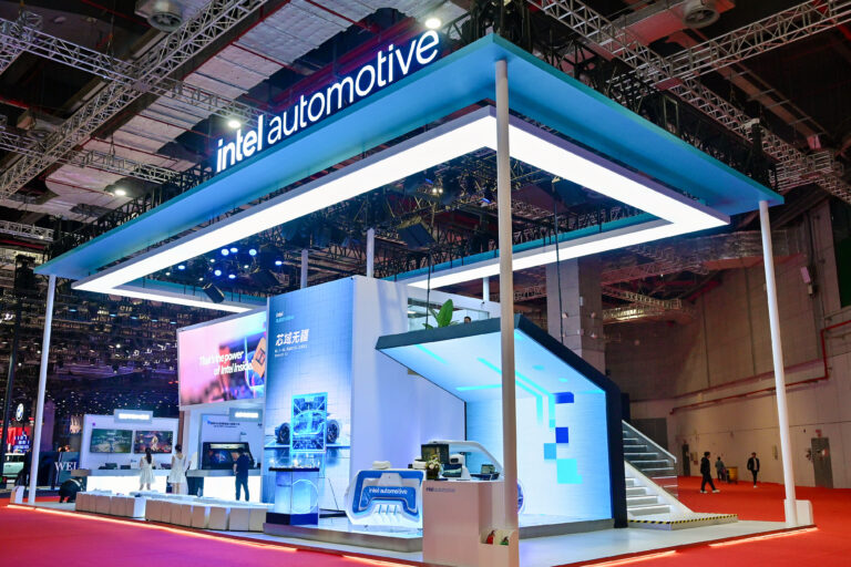 Intel Accelerates Software-Defined Vehicles with Next-Gen SoC and ...