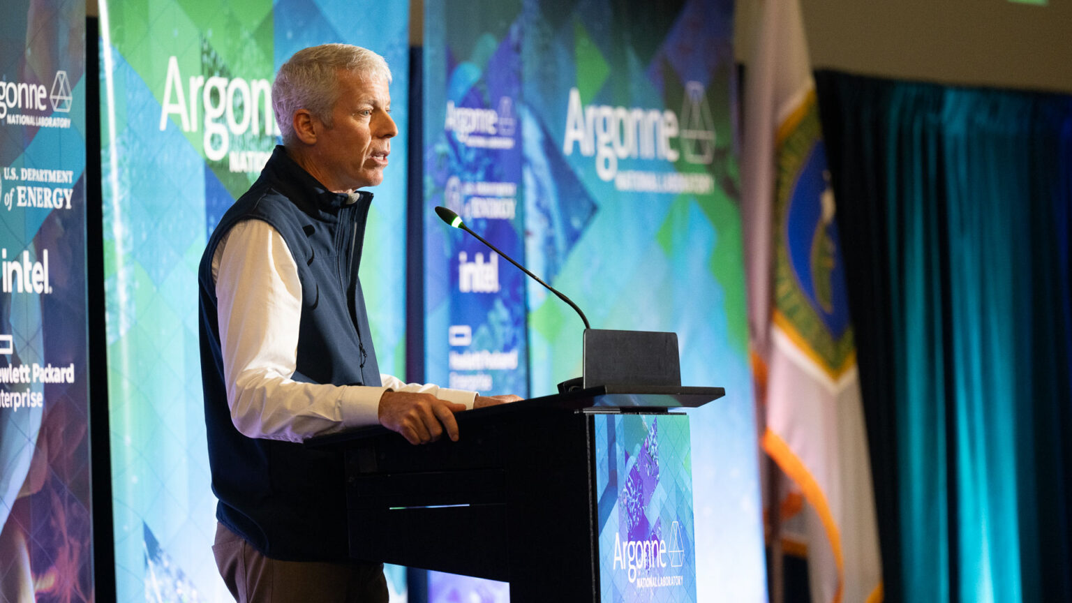 Argonne National Laboratory Celebrates Aurora Exascale Computer - Intel ...