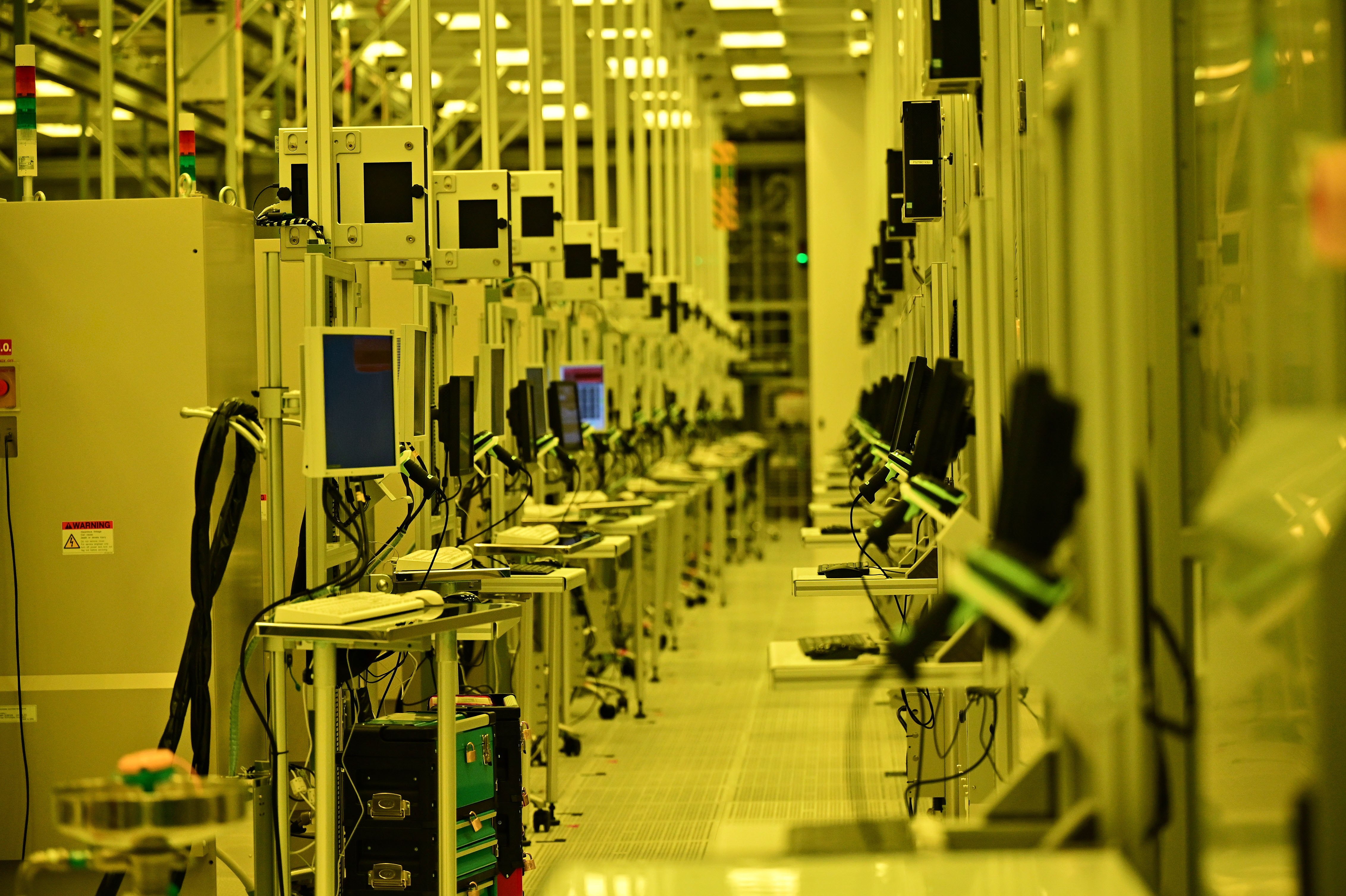 Intel Unveils Panther Lake Architecture: First AI PC Platform Built on ...