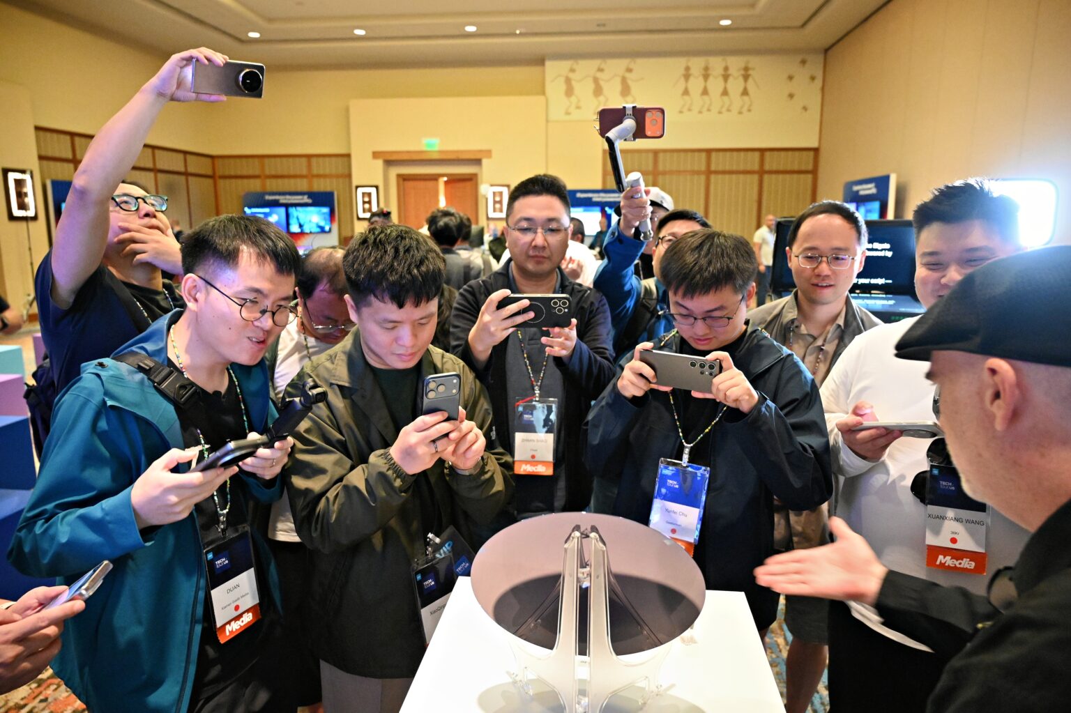 Press Kit: Intel Technology Tour 2025 - Newsroom