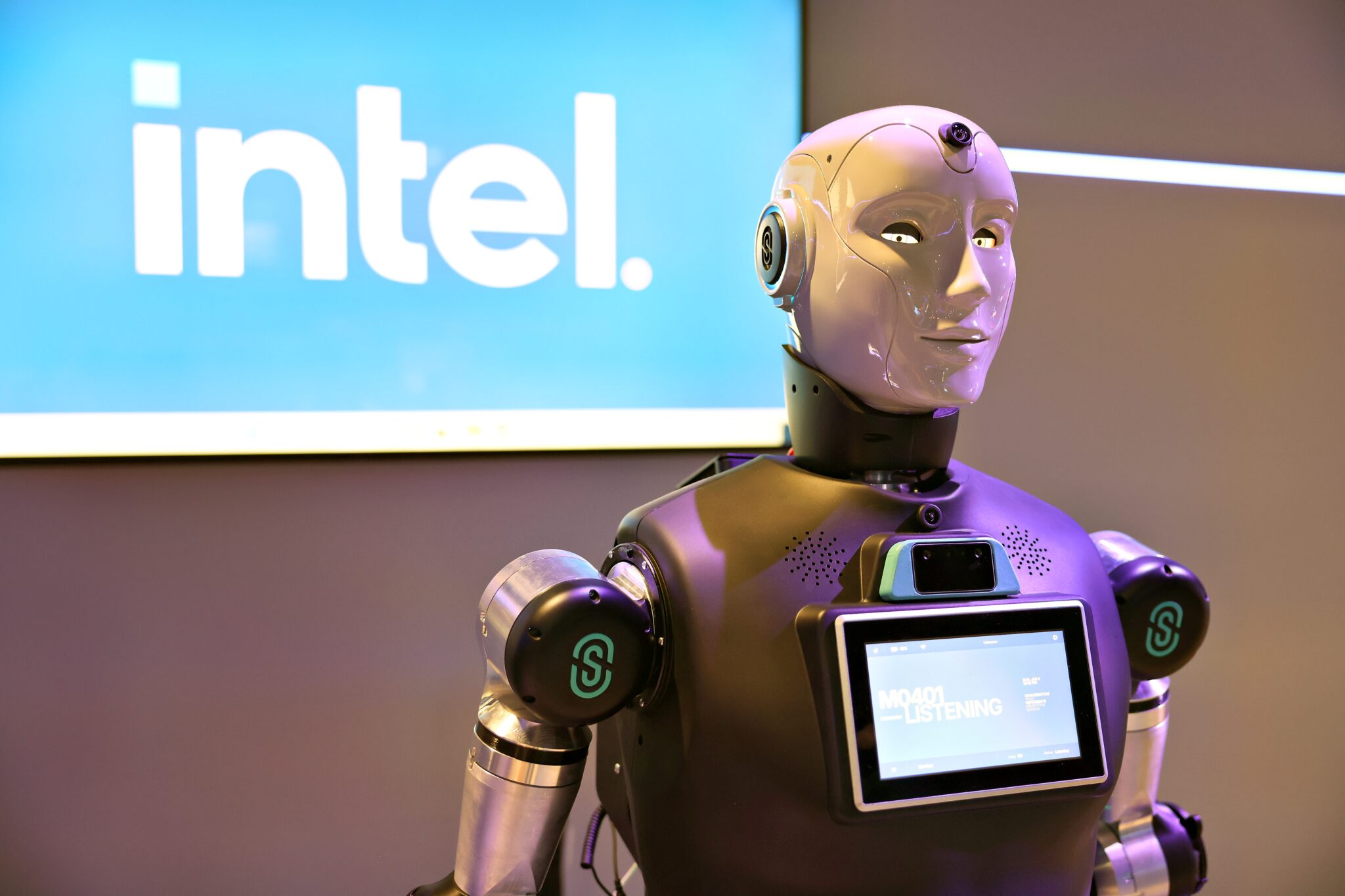 Postcard from CES 2026: RoBee Steals the Spotlight with Intel® Core ...